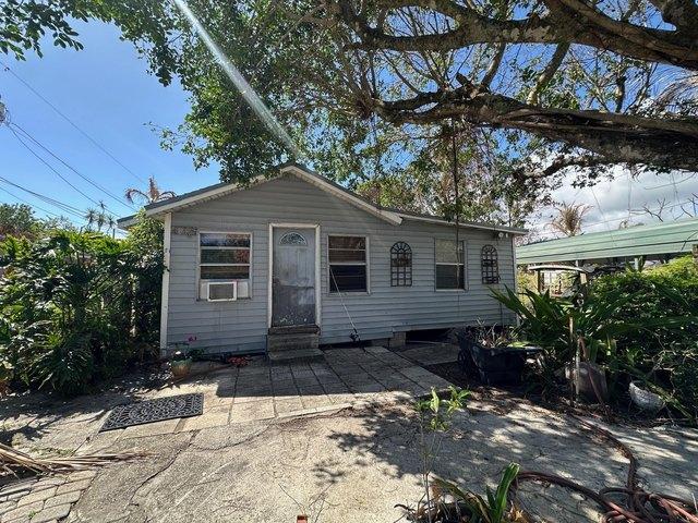 8160 SE Washington Ave, Hobe Sound, FL 33455