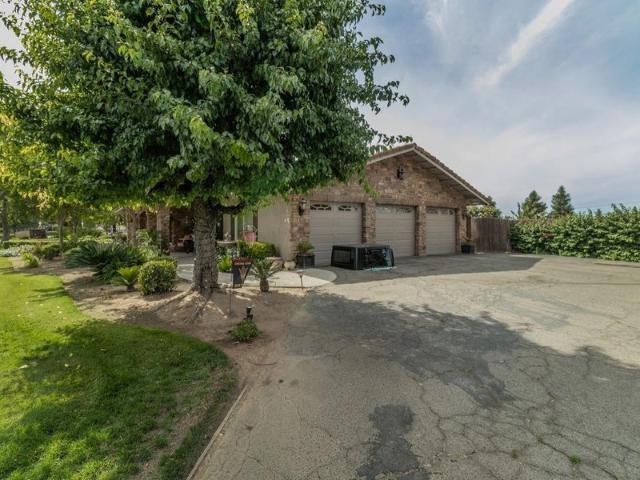 8161 N Fowler Avenue, Clovis, US, CA