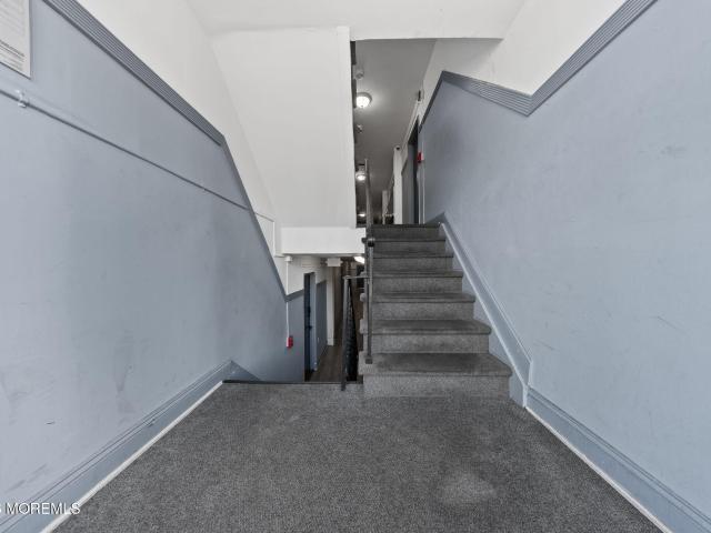 816 826 W Grand Street Unit 3A