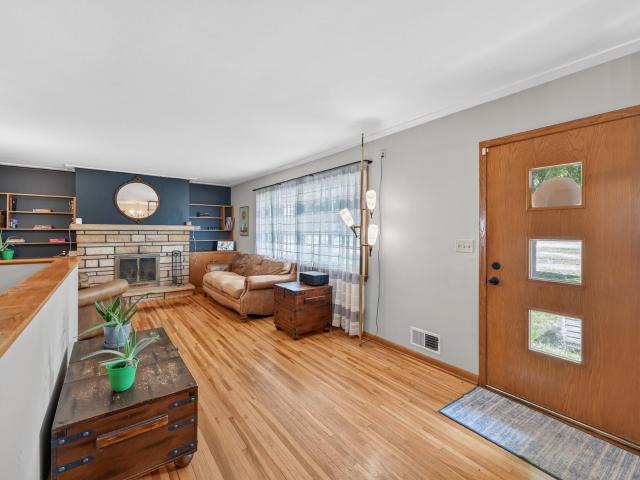 816 8th Street