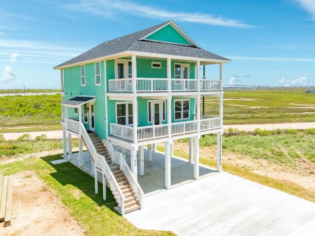 816 Coast Guard Dr, Surfside Beach, TX 77541 | MLS #37703 | Compass