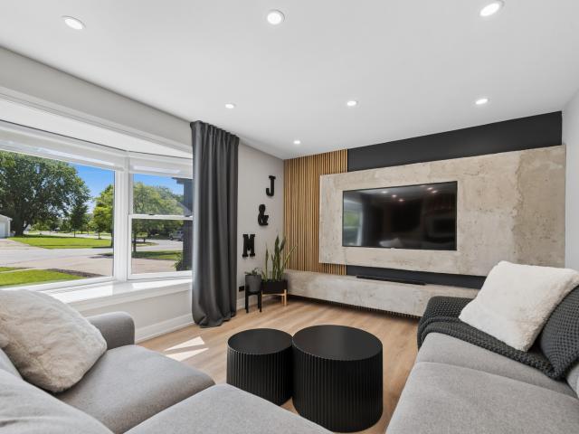 816 Adler Court