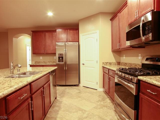 816 Applecross Ave, Henderson, NV 89012 | MLS #2776 | Compass