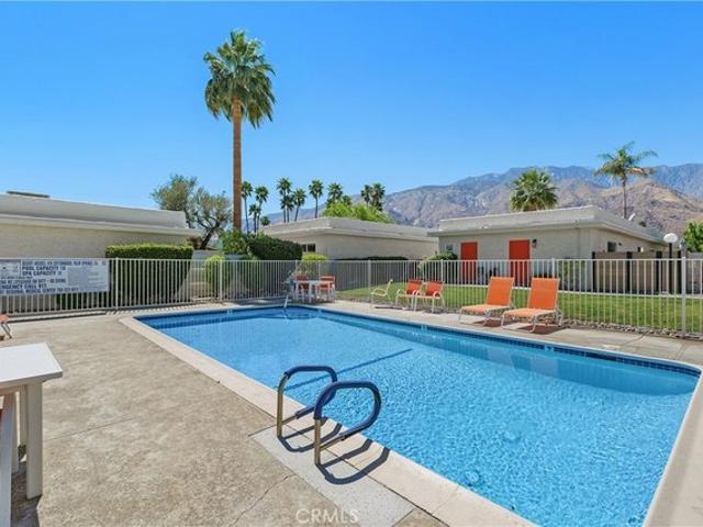 816 E Cottonwood Rd Apt 4, Palm Springs, CA 92262