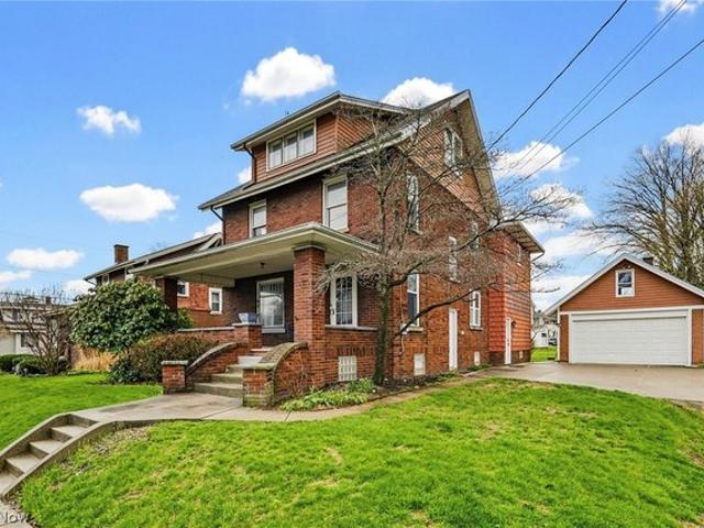 816 E Gorgas St, Louisville, OH 44641