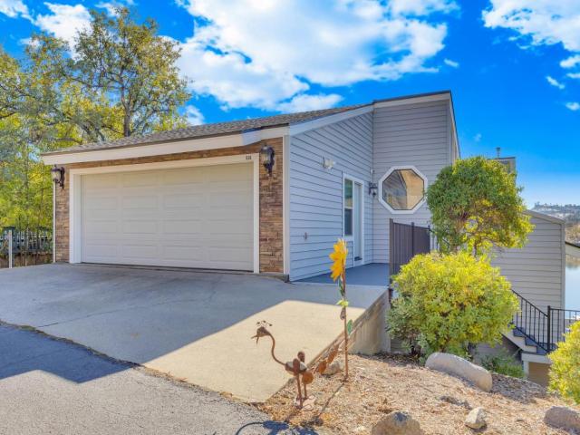 816 Foothill Rd, Copperopolis, CA