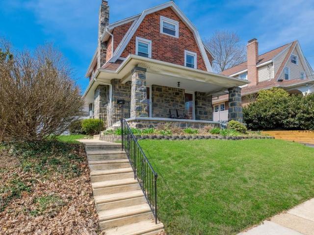 816 Foss Avenue