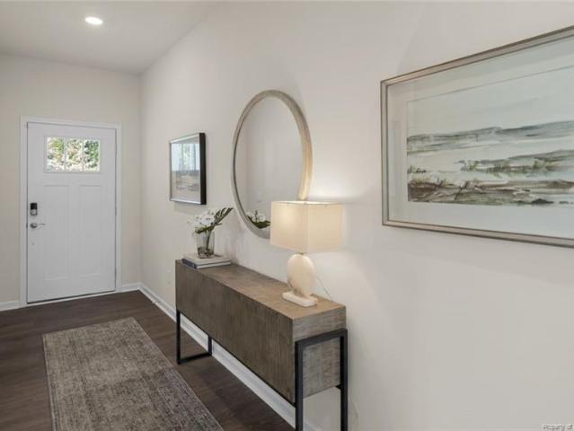 816 Fernwind Circle