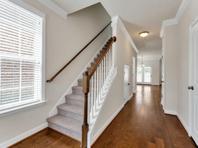 816 Haversham CLS # 19