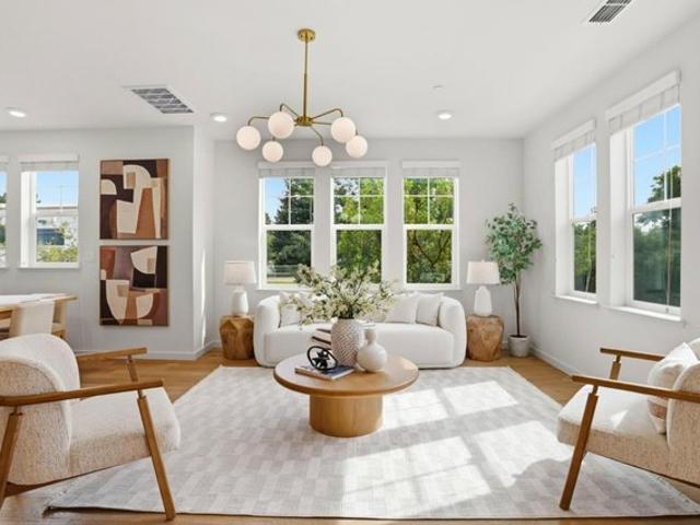 816 Julian Ter Unit 5, Sunnyvale, CA 94085