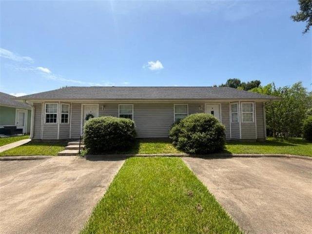 816 Link Rd, Lake Charles, LA 70607