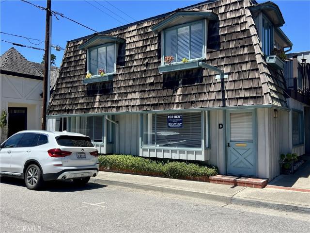 816 Main Street D