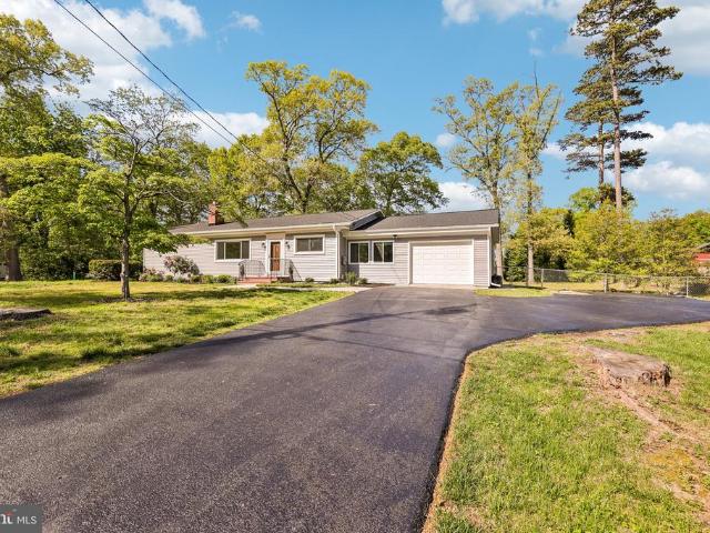 816 Meadow Road
