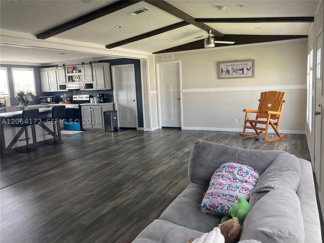 816 Mississippi Ave, Clewiston, FL 33440
