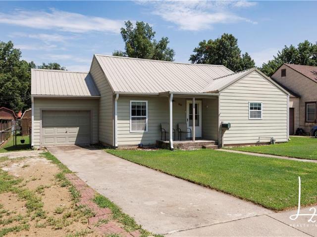 816 N 8th Street
