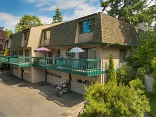816 N 175th St Apt 2, Shoreline, WA 98133