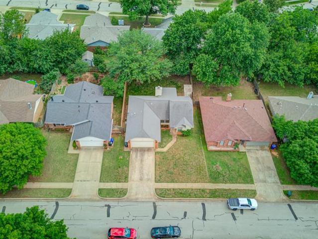 816 N Coopers Hawk Drive