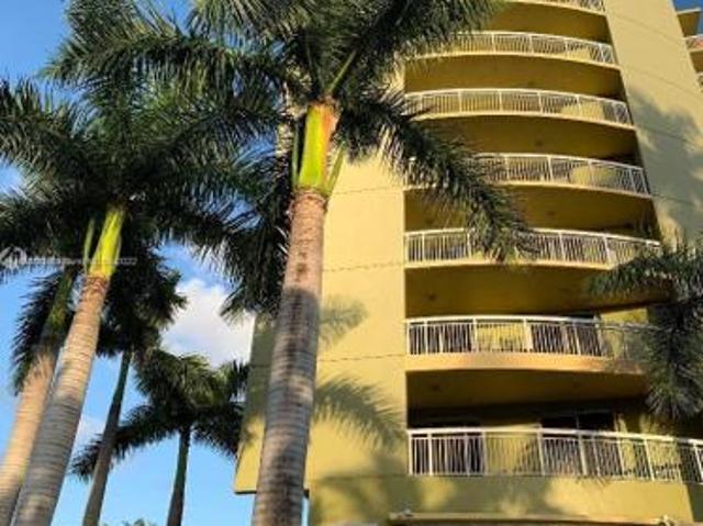 816 NW 11th St #810 Miami, FL 33136