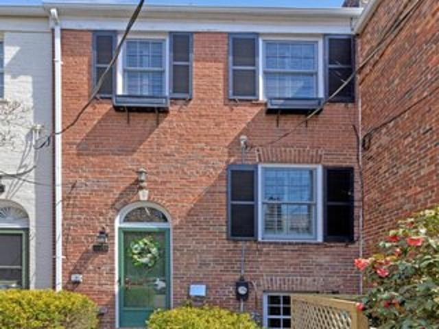 816 S Pitt St, Alexandria, VA 22314