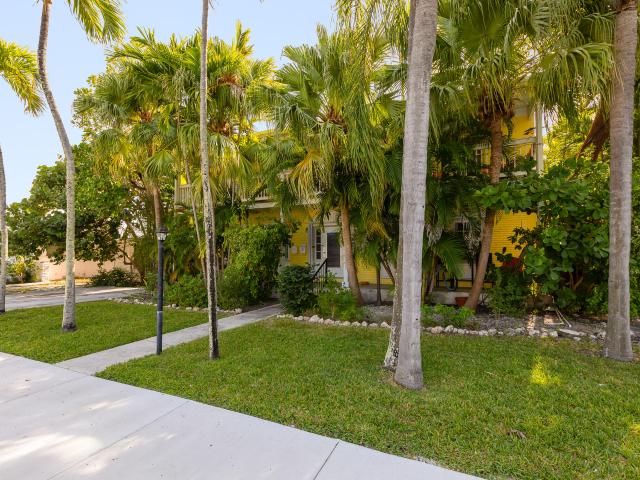 816 South St, Unit 4, Key West, FL 33040 | MLS #618267 | Compass