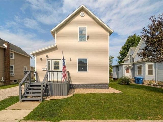 816 Stilwell Ave, Fremont, OH 43420