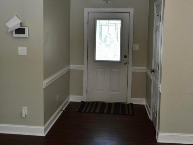 816 Stoneview Drive