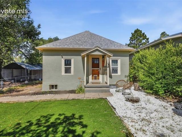 816 Sunset Rd, Colorado Springs, CO 80909