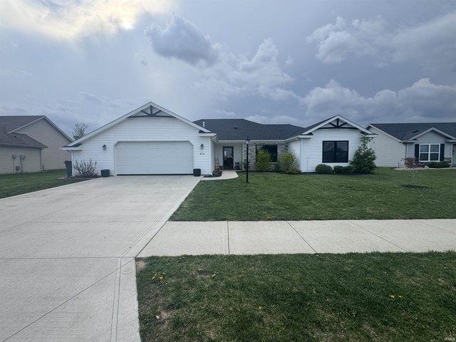 816 Sycamore Dr, Decatur, IN 46733