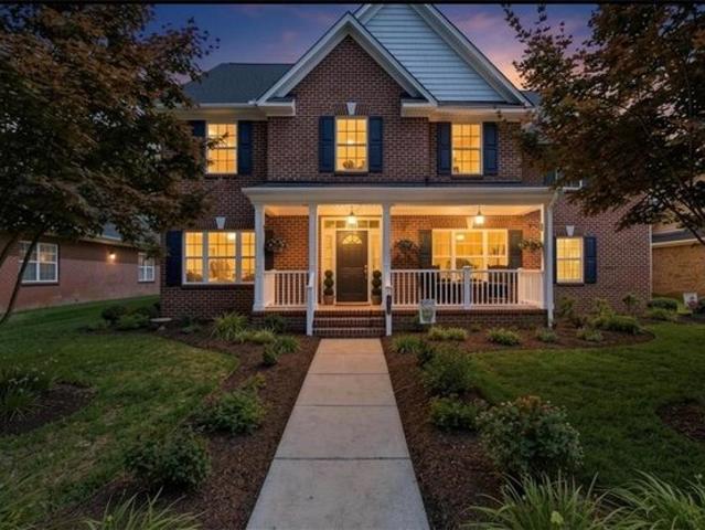 816 Poquoson Xing, Chesapeake, VA 23320