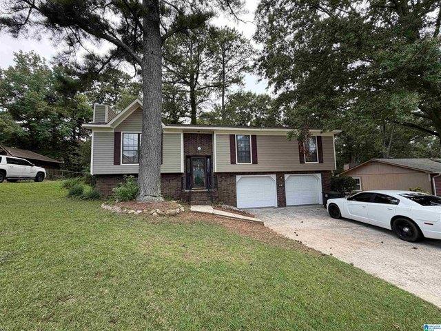 816 Pine Forest Cir, Birmingham, AL 35235