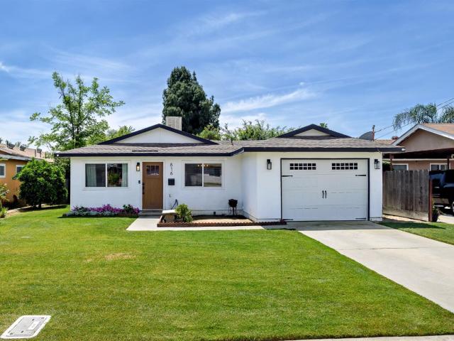816 Roosevelt St, Kingsburg, CA 93631 | MLS #647445 | Compass
