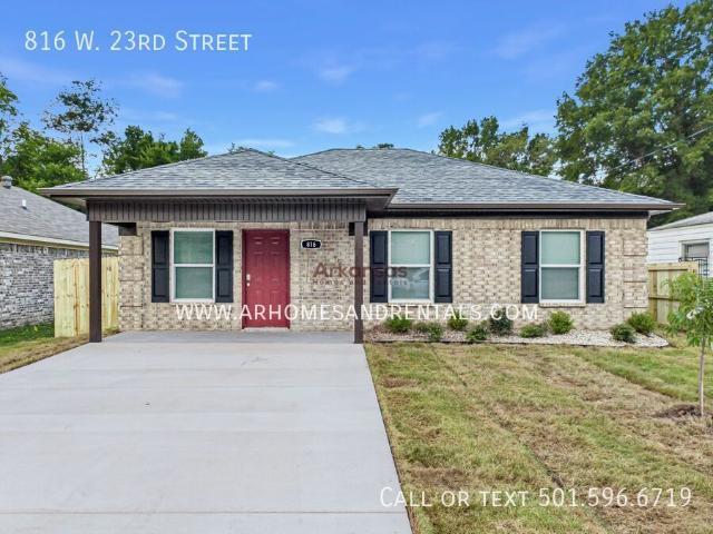 816 W. 23rd Street | 4 Bedrooms | 2 Bathrooms * Brand New Construction!