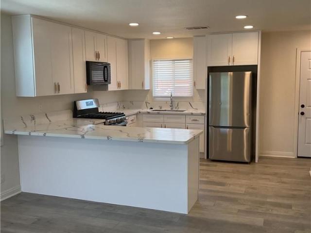 816 w g, ontario, us, ca