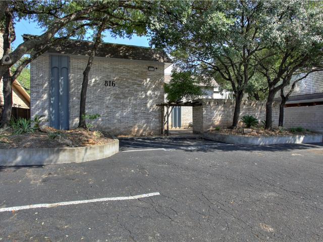 816 W N Loop Blvd, Unit 106, Austin, TX 78756 | MLS #1194