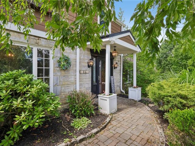816 Woodland Ave