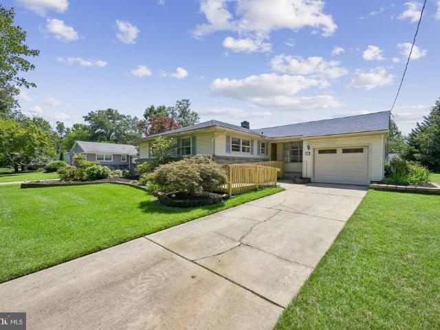 816 Wayside Lane