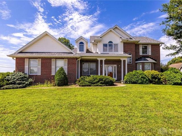 816 Winding Brook Dr, Oxford, OH 45056