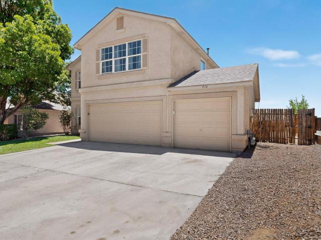816 Toadlena Meadows Drive NE