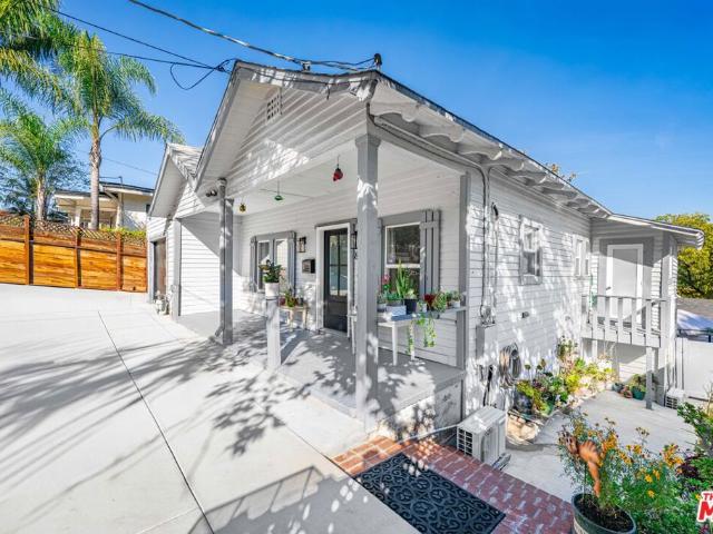 816 Terrace 49