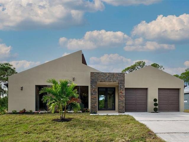 8175 Dittmar St, Port Charlotte, FL 33981