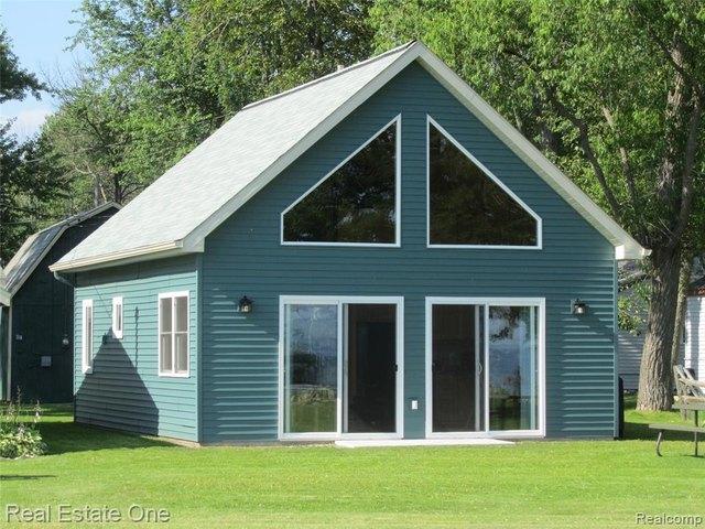 8175 E Houghton Lake Dr Unit 1, Markey Township, MI 48629