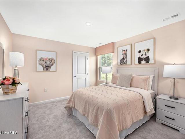 8175 Sterling Oaks Drive NW