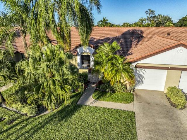 8178 Mooring Cir, Boynton Beach, FL 33472