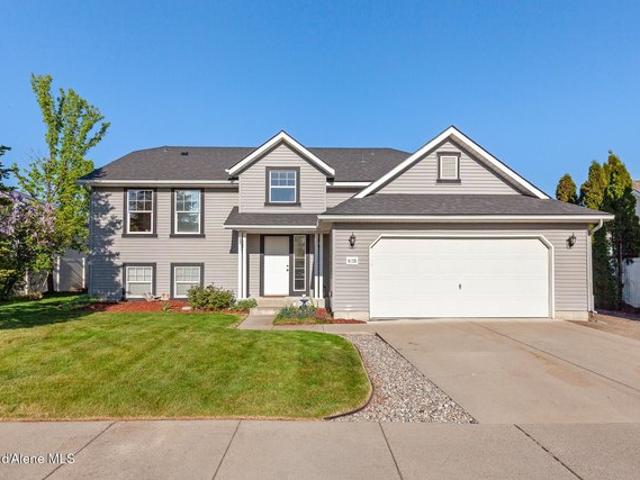 8178 N Coolin Dr, Hayden, ID 83835