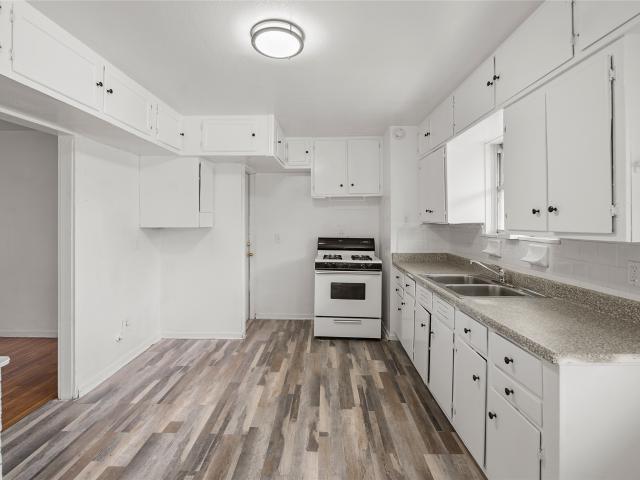 8171 Redfern Drive