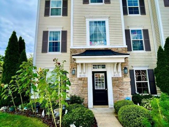 8173 Falls Grove Dr, Manassas, VA 20111