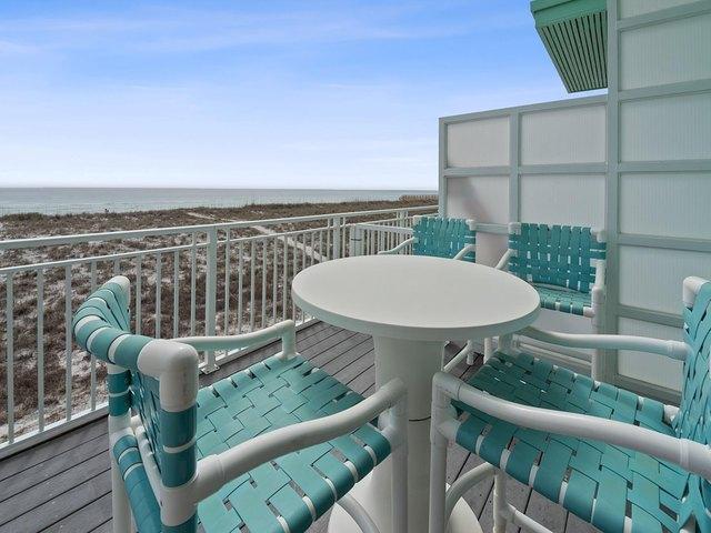 8173 Gulf Blvd Unit UT6, Navarre, FL 32566