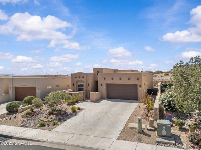8173 Willow Bloom Cir, Las Cruces, NM 88007