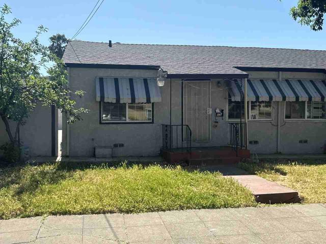 817 823 Monroe St 2 Bedroom Apartment for Rent at 817 N Monroe St, Stockton, CA 95203 Civic Center