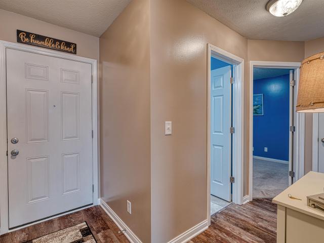 817 Candlestick Court